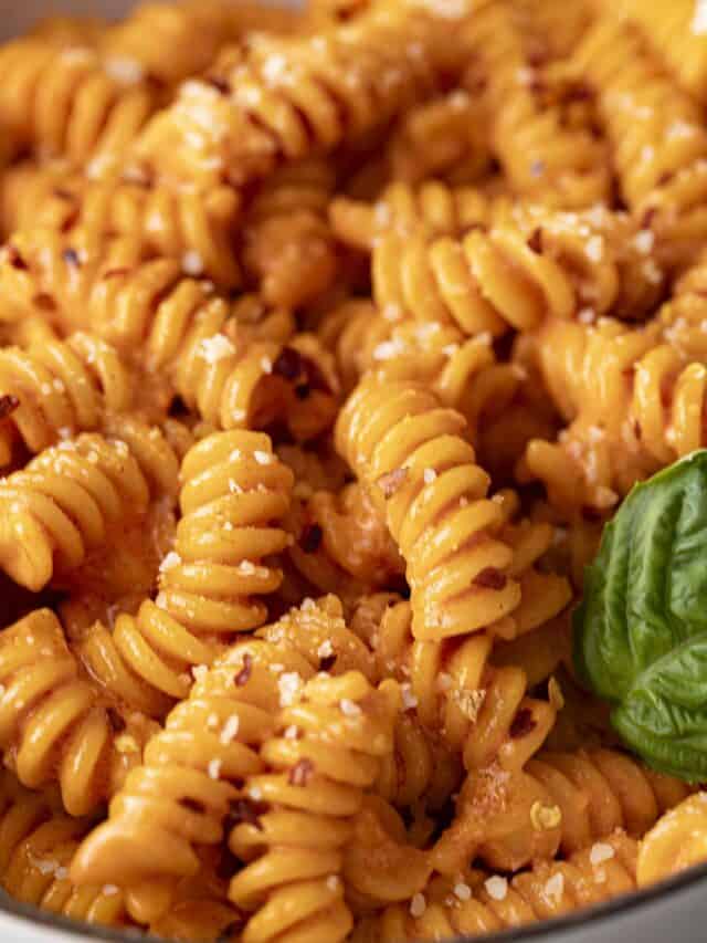 Simple Pasta Recipes - Seasoned and Salted