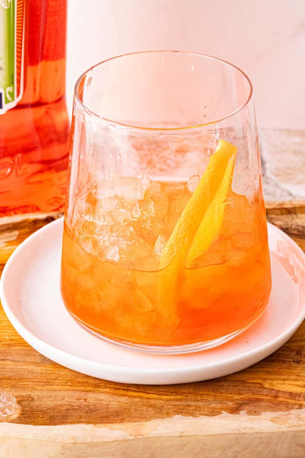 How to Make a Classic Aperol Spritz 3-2-1 Recipe - Seasoned and Salted