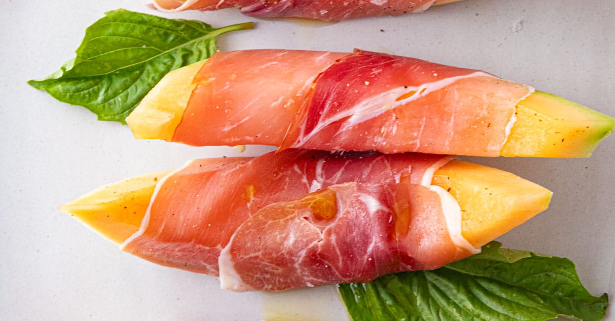 Prosciutto e Melone (Italian Ham and Melon Recipe) - Seasoned and Salted