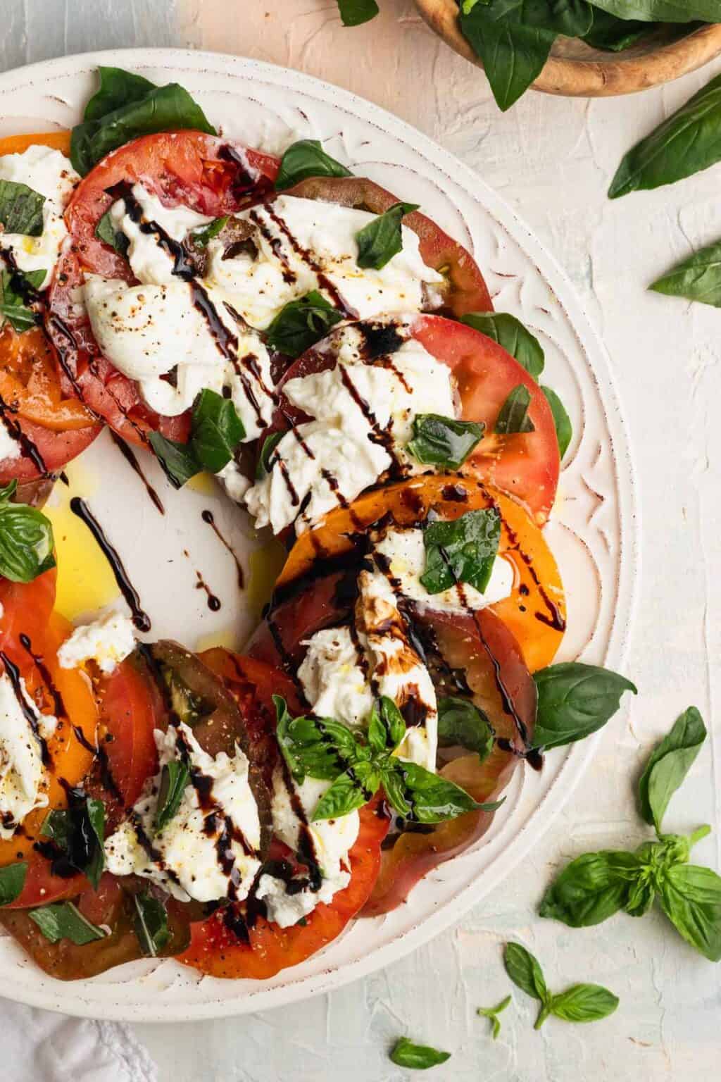 Easy Burrata Caprese Salad with Tomatoes (10 Minutes) - Seasoned and Salted