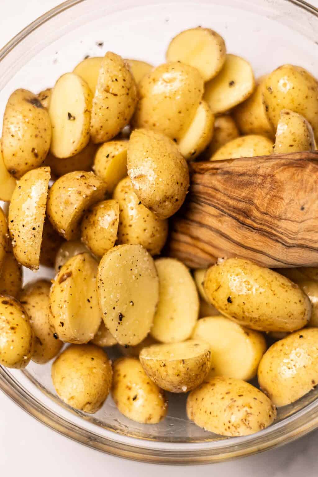 Truffle Potatoes: Crispy and Golden Side Dish