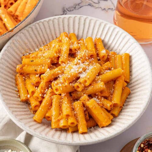 Creamy Rosé Pasta Recipe (Easy Pink Pasta Sauce) - Seasoned and Salted