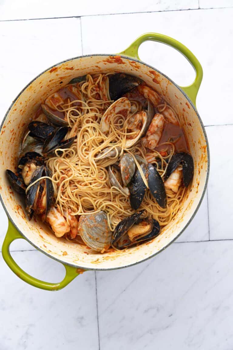 Frutti di Mare Pasta (Seafood Spaghetti Recipe) - Seasoned and Salted