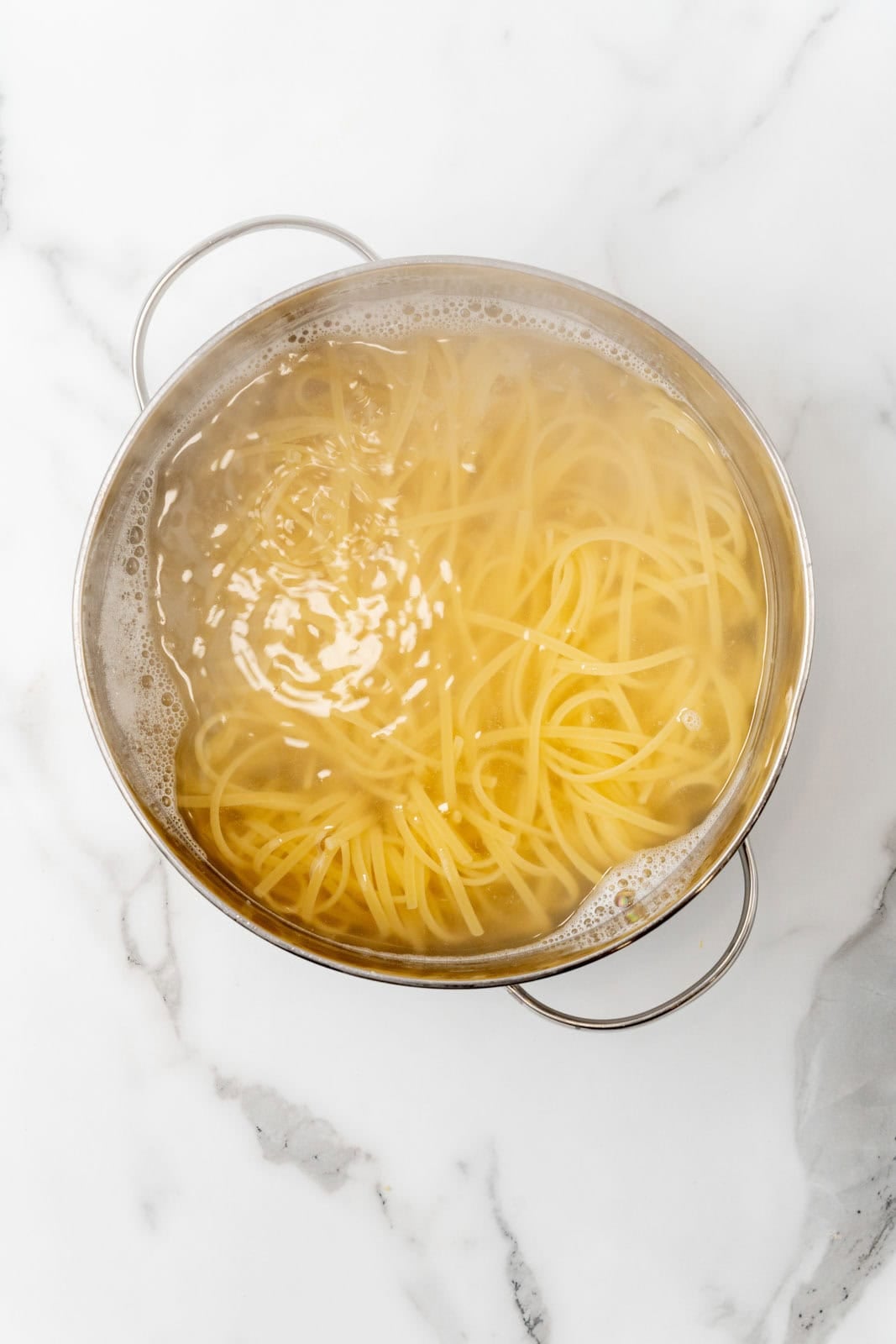 Pasta alla Checca (No-Cook Tomato Sauce) - Seasoned and Salted