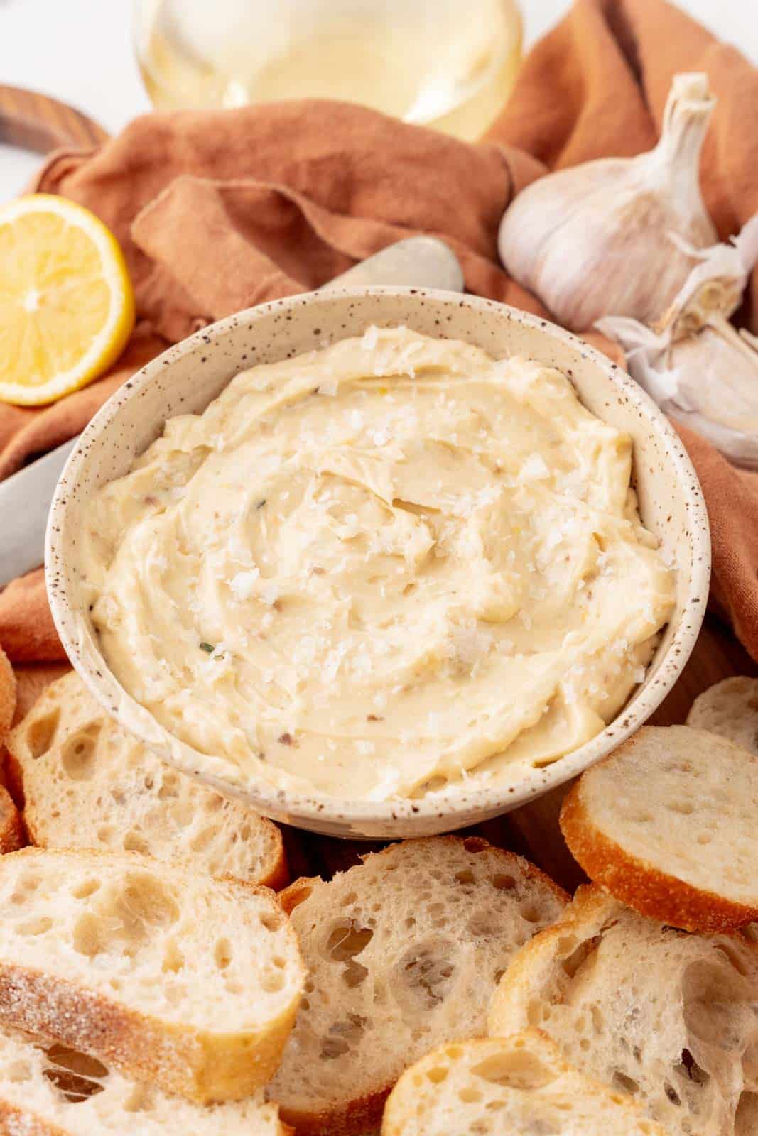 Creamy Anchovy Butter Recipe (Compound Butter For Pasta) - Seasoned and ...