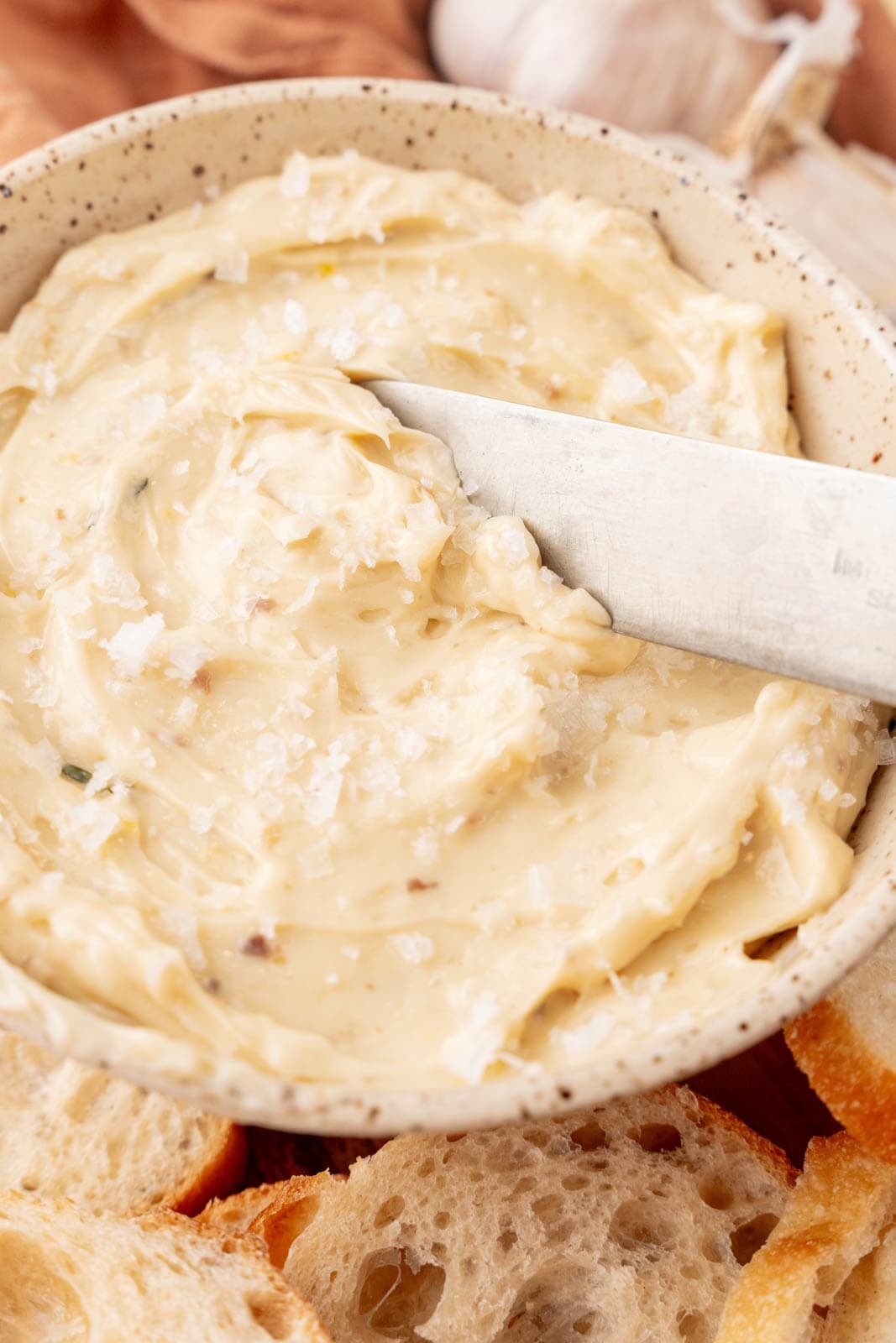 Creamy Anchovy Butter Recipe (Compound Butter For Pasta) - Seasoned and ...