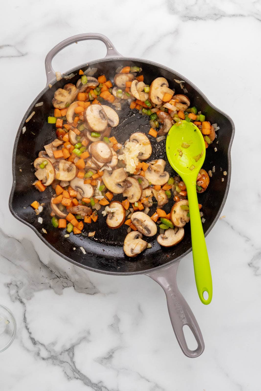 Creamy Chicken Pot Pie: Ultimate Comfort Food - Seasoned and Salted