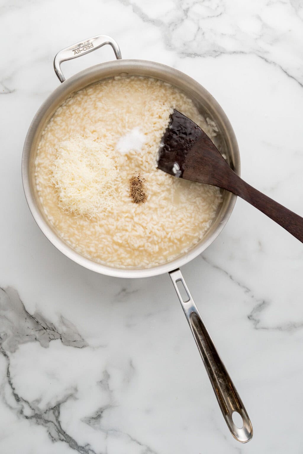 Crispy Parmesan Risotto Cakes (Pan-Fried, Party-Ready) - Seasoned and ...