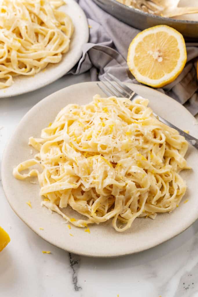 Tagliatelle al Limone: A Creamy Lemon Pasta Recipe - Seasoned and Salted